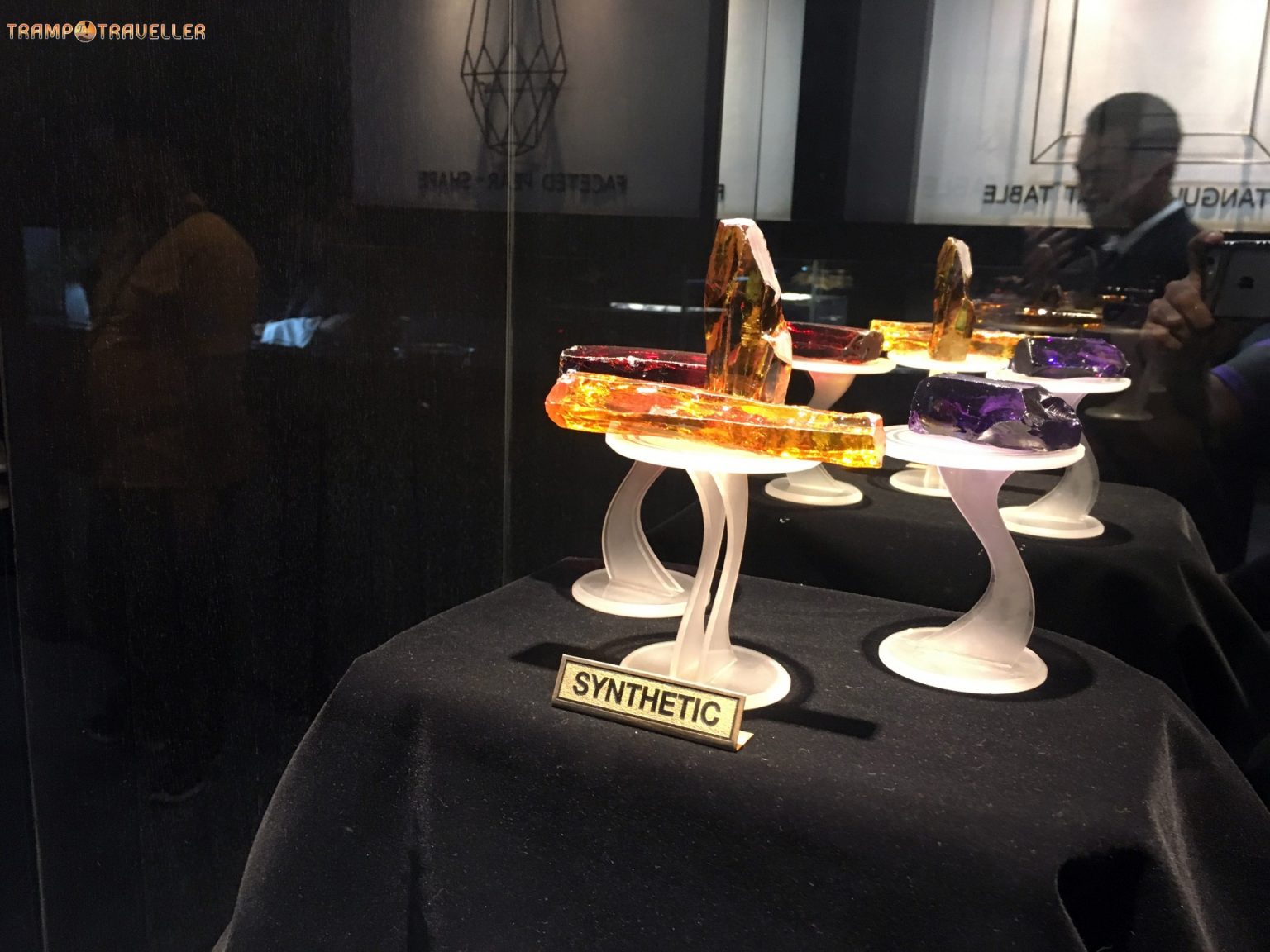 Gems Gallery – Bangkok TrampTraveller