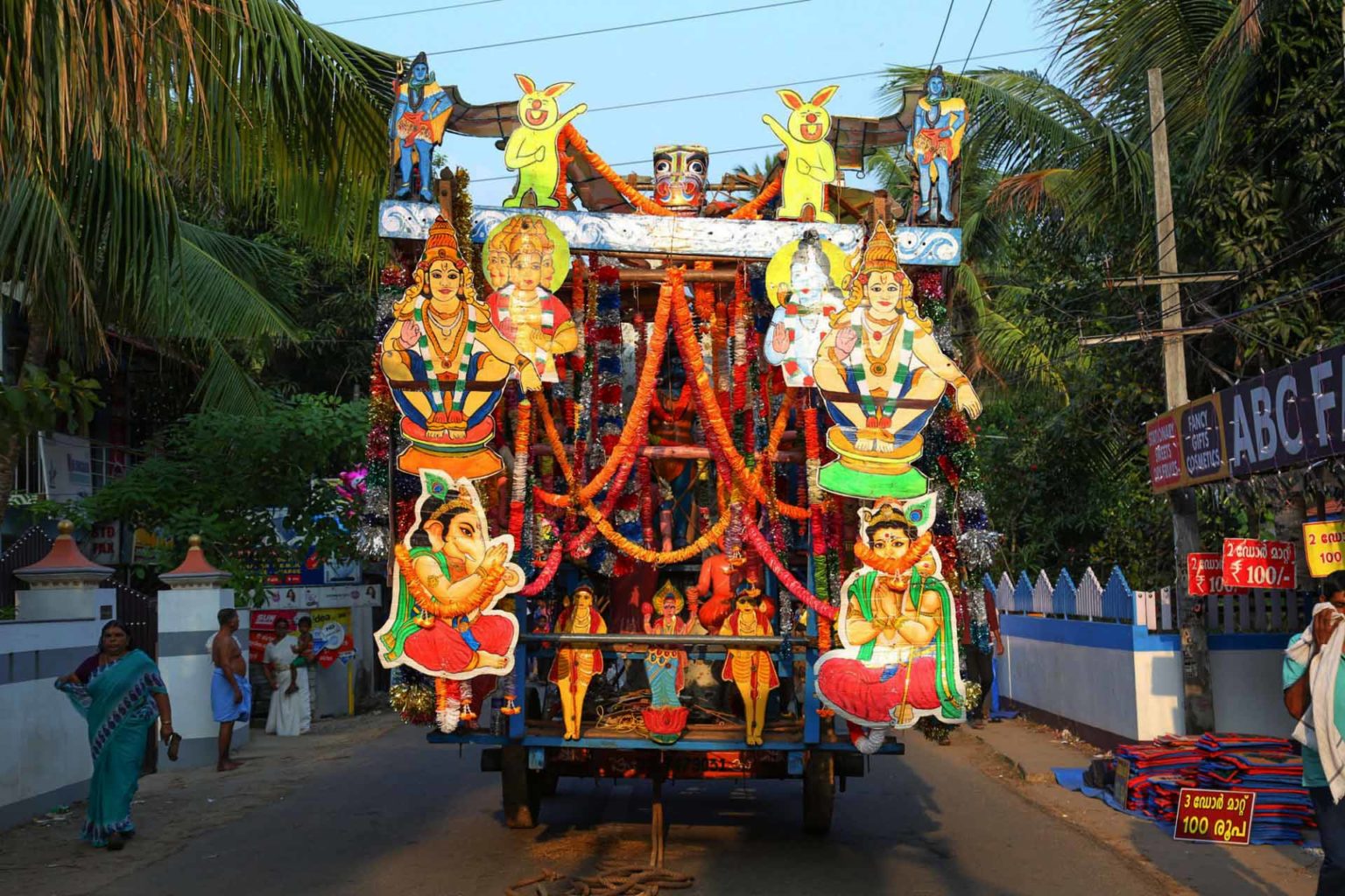 Kottankulangara Chamayavilakku TrampTraveller