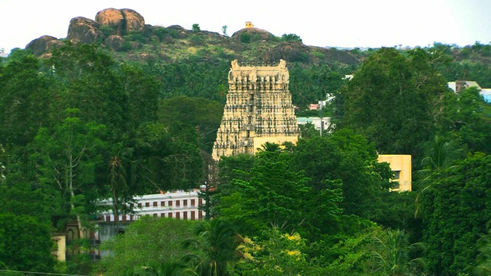 Papanasam Temple. TrampTraveller